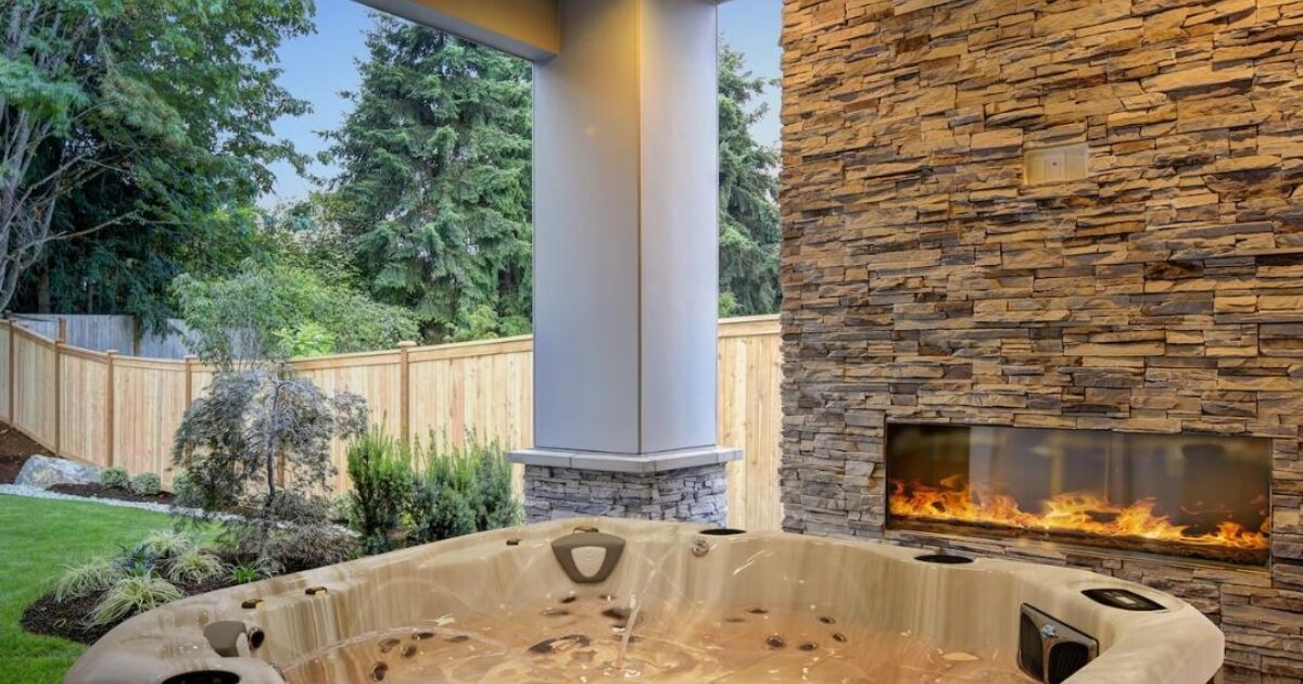 Traditional collection Coast Spas | VSB Wellness